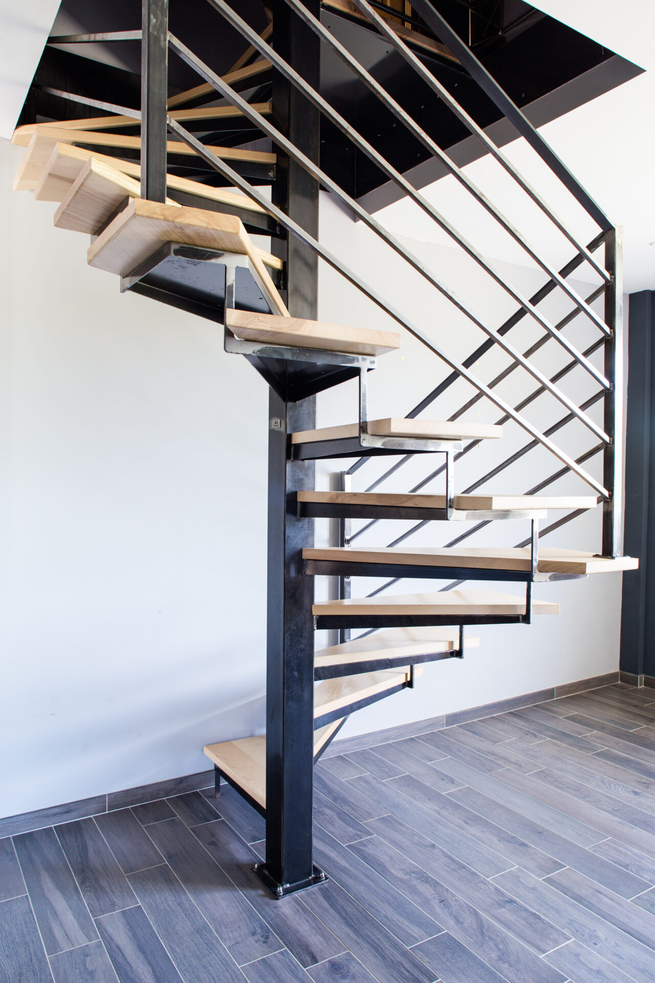 Escalier en colimaçon en acier - Tarbes (65) - Welding Design